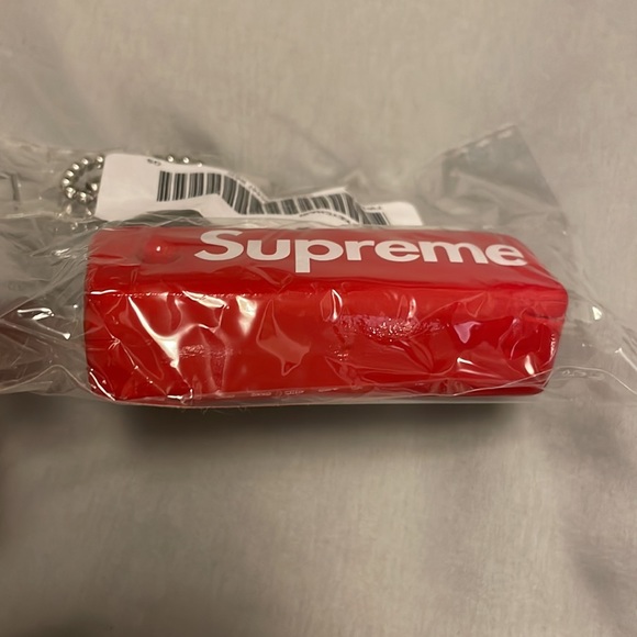 Supreme | Accessories | Authentic Supreme Red Box Logo Keychain | Poshmark